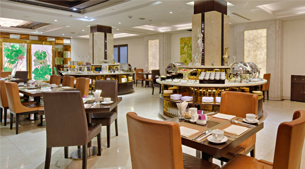 Aloha Restaurant – Holiday Beach Hotel Danang